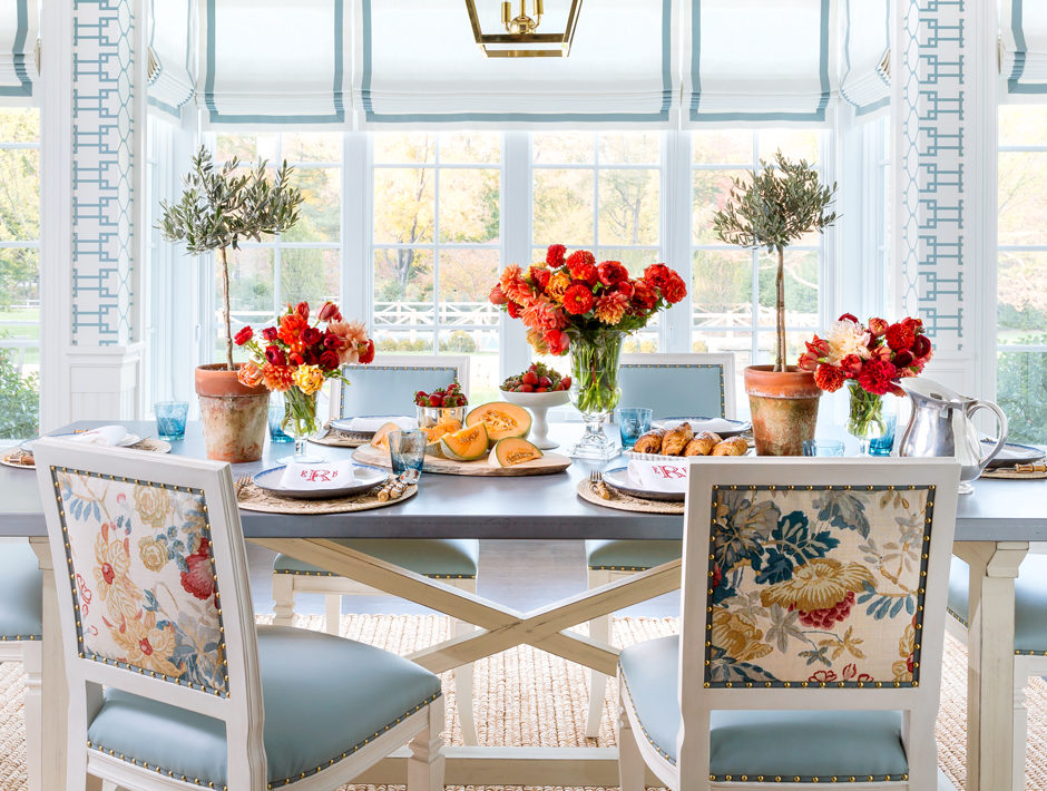 Chic Spring Tablescapes To Inspire Your Next Fête!