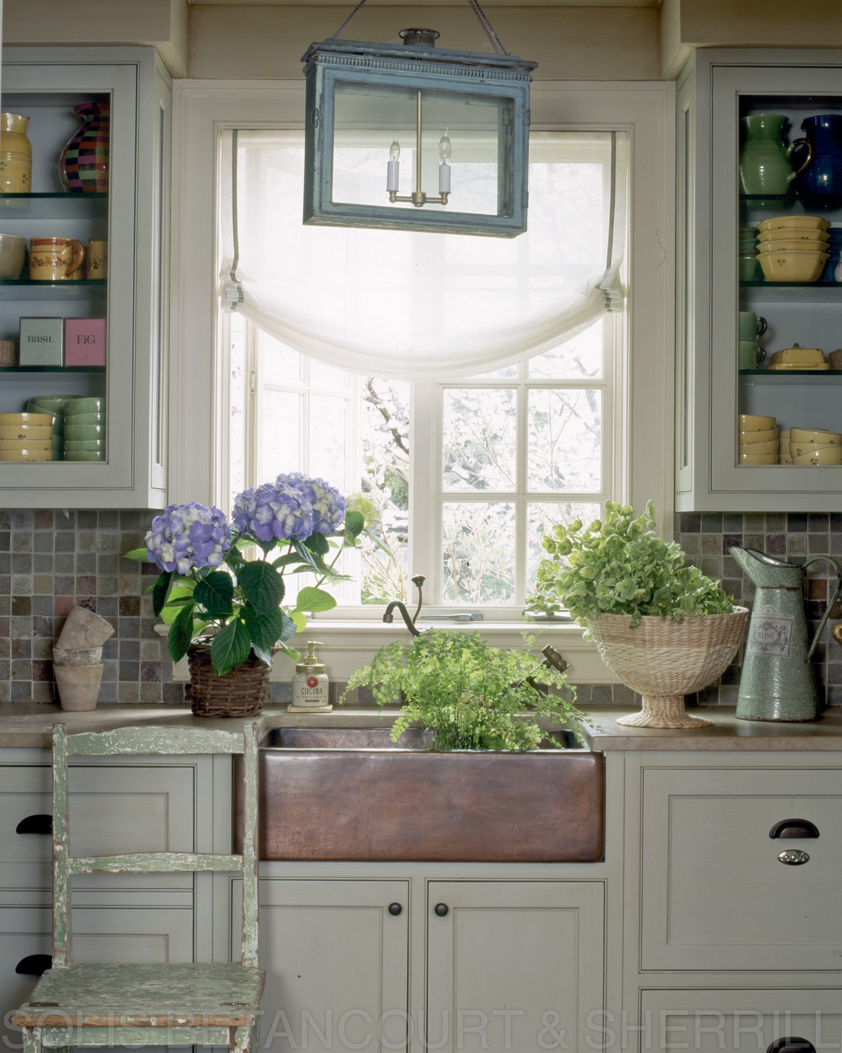 22 Kitchens with Hanging Lanterns - Chairish Blog
