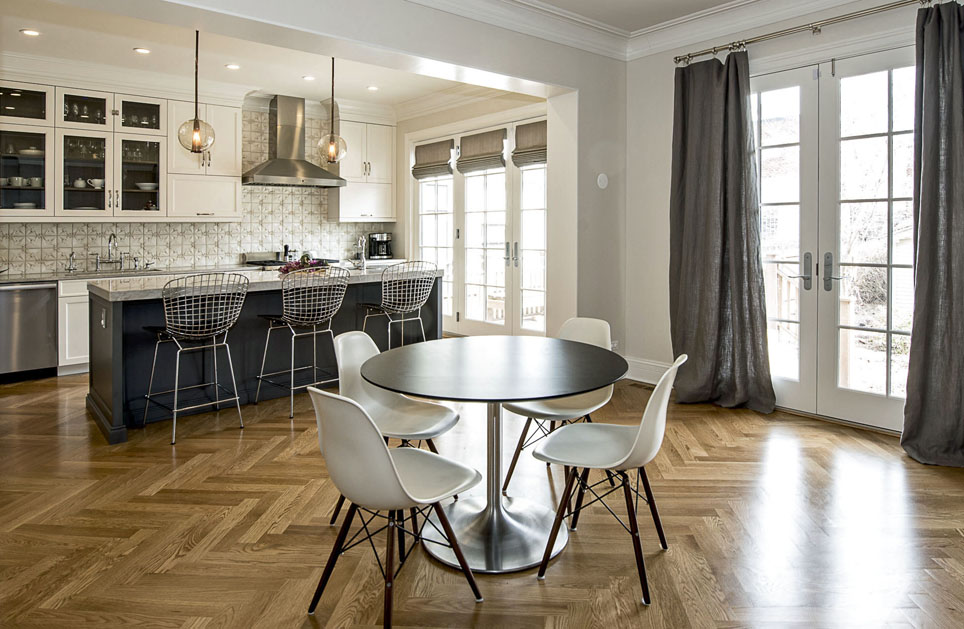 40 Kitchens with Charming Pendant Lights - Chairish Blog