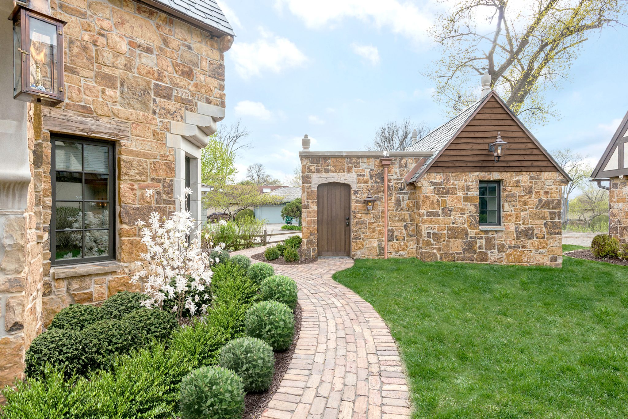 30 Beautiful Homes with Stone Facades - Chairish Blog