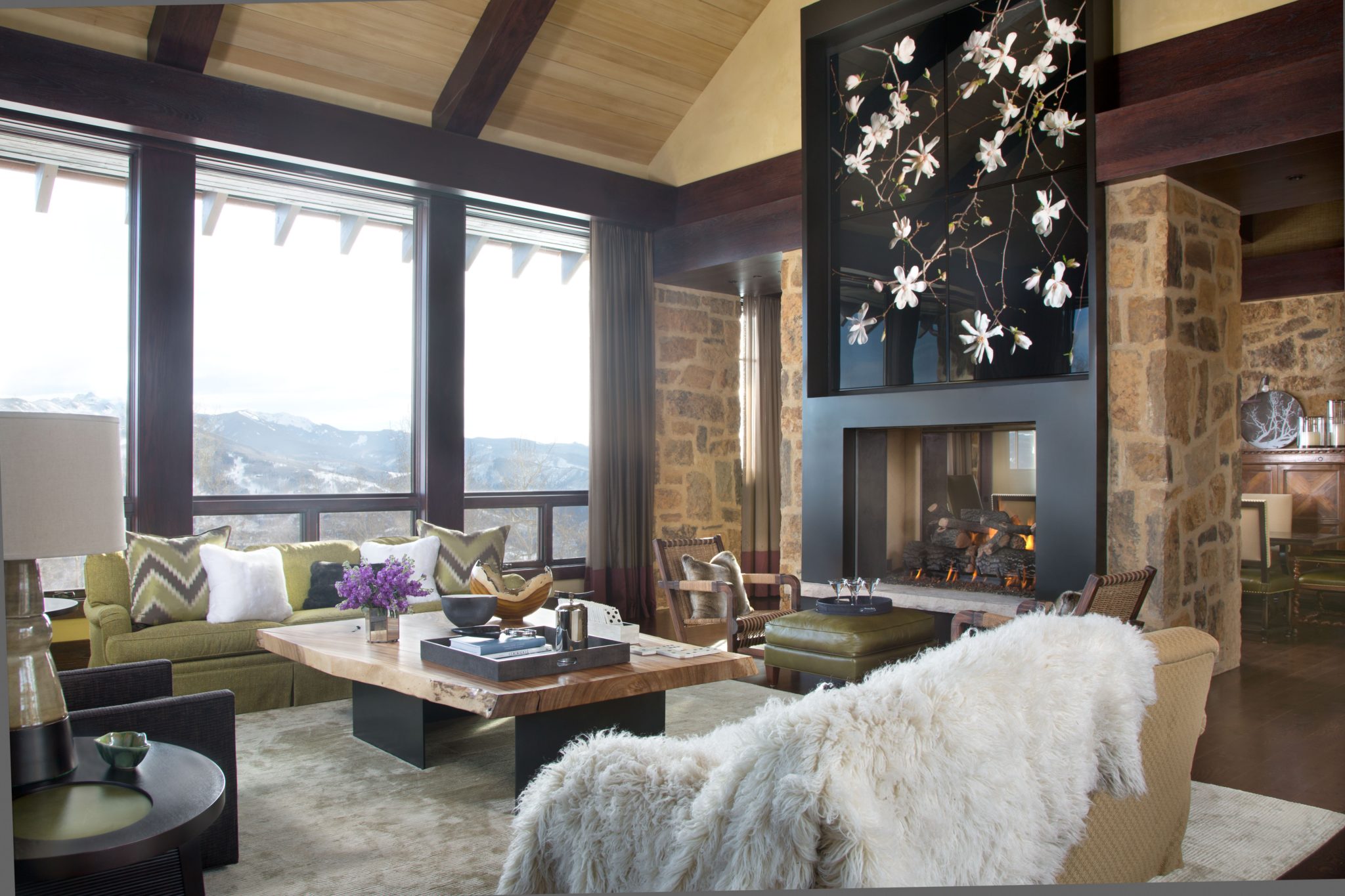 40 Creative Fireplace Designs - Chairish Blog