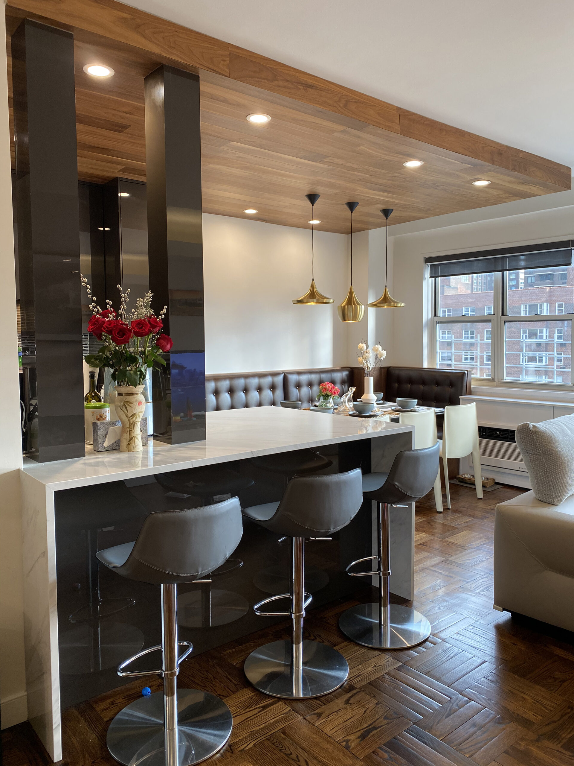 Sleek Kitchens with Waterfall Islands - Chairish Blog