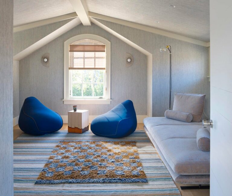 10 Movable Floor Seating Ideas For Every Room - Chairish Blog