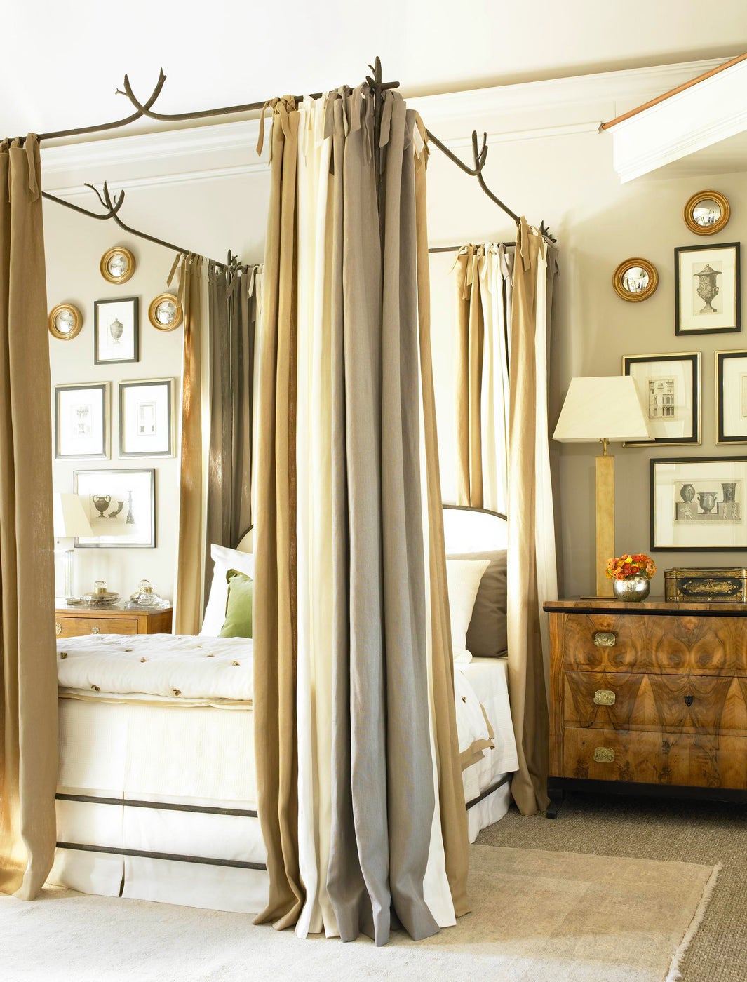 How to Style Canopy Bed Curtains - Chairish Blog