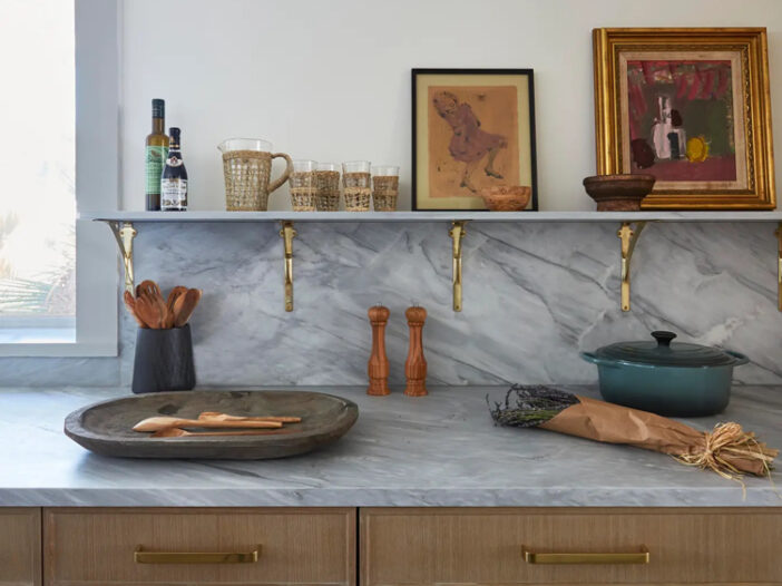 10 Essential Elements of Farmhouse Style - Chairish Blog