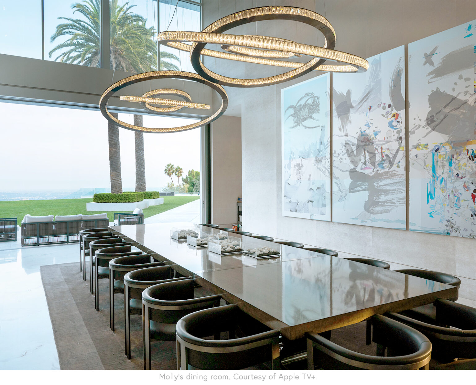 Playing Favorites with Molly Wells from "Loot" - Chairish Blog