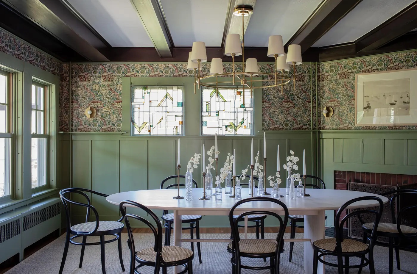 Pros' Best Vintage Lighting Tricks, Tips, and Picks