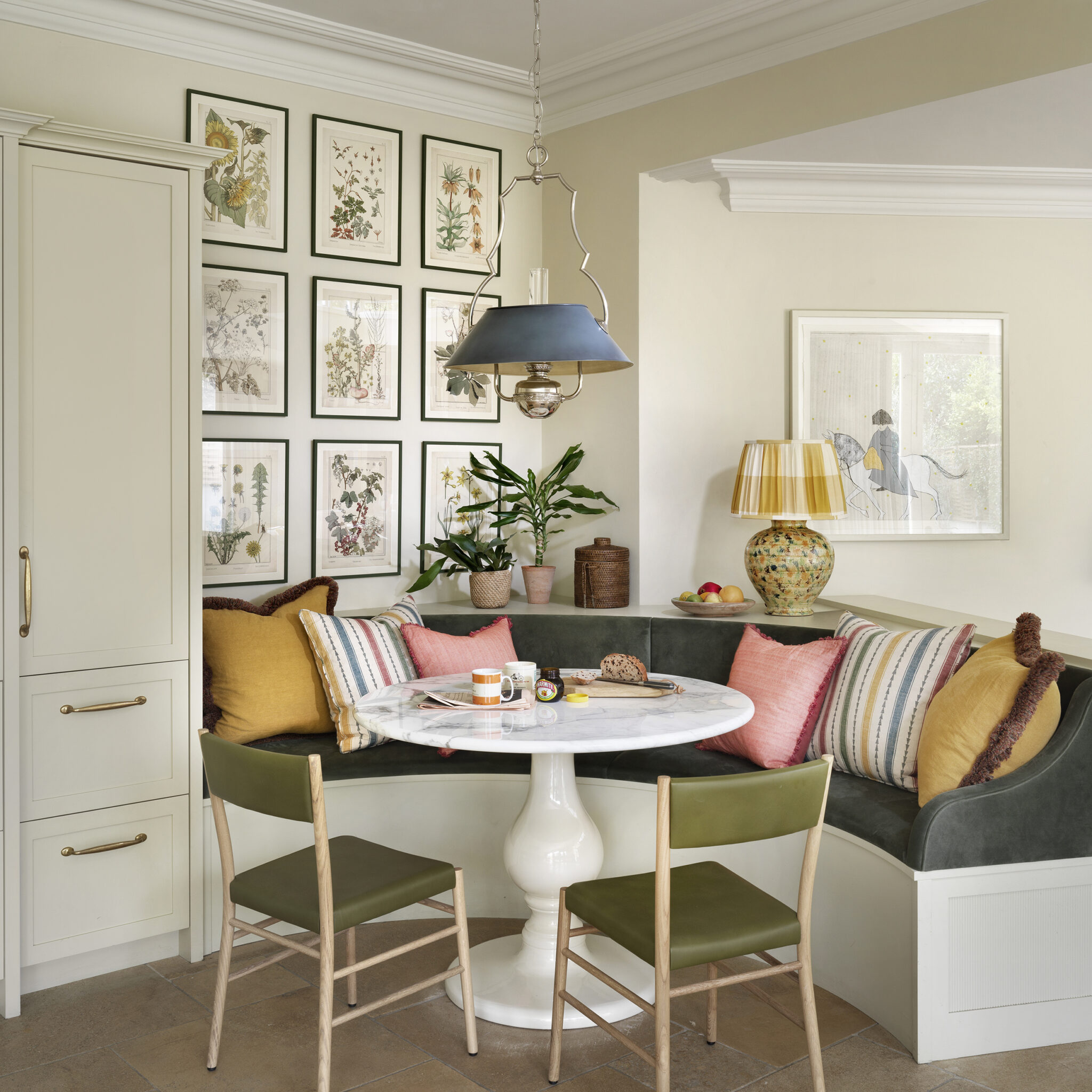 Salvesen Graham’s English Inspirations - Chairish Blog