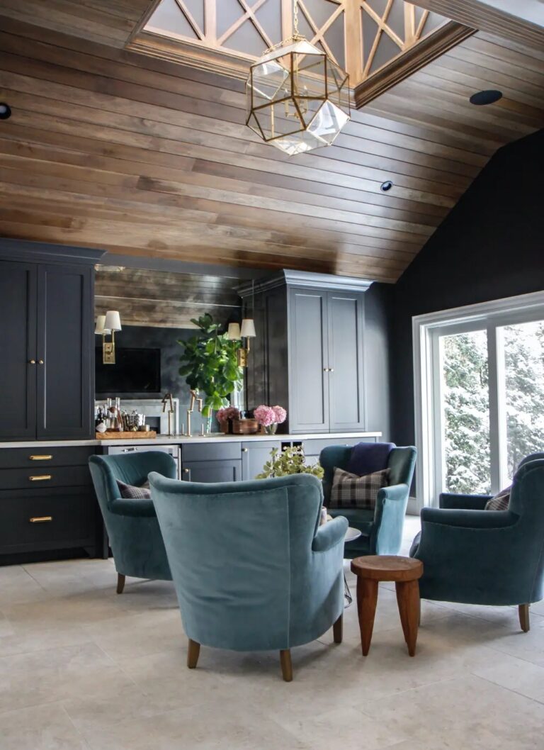 How to Choose the Best Velvet Furniture Options - Chairish Blog