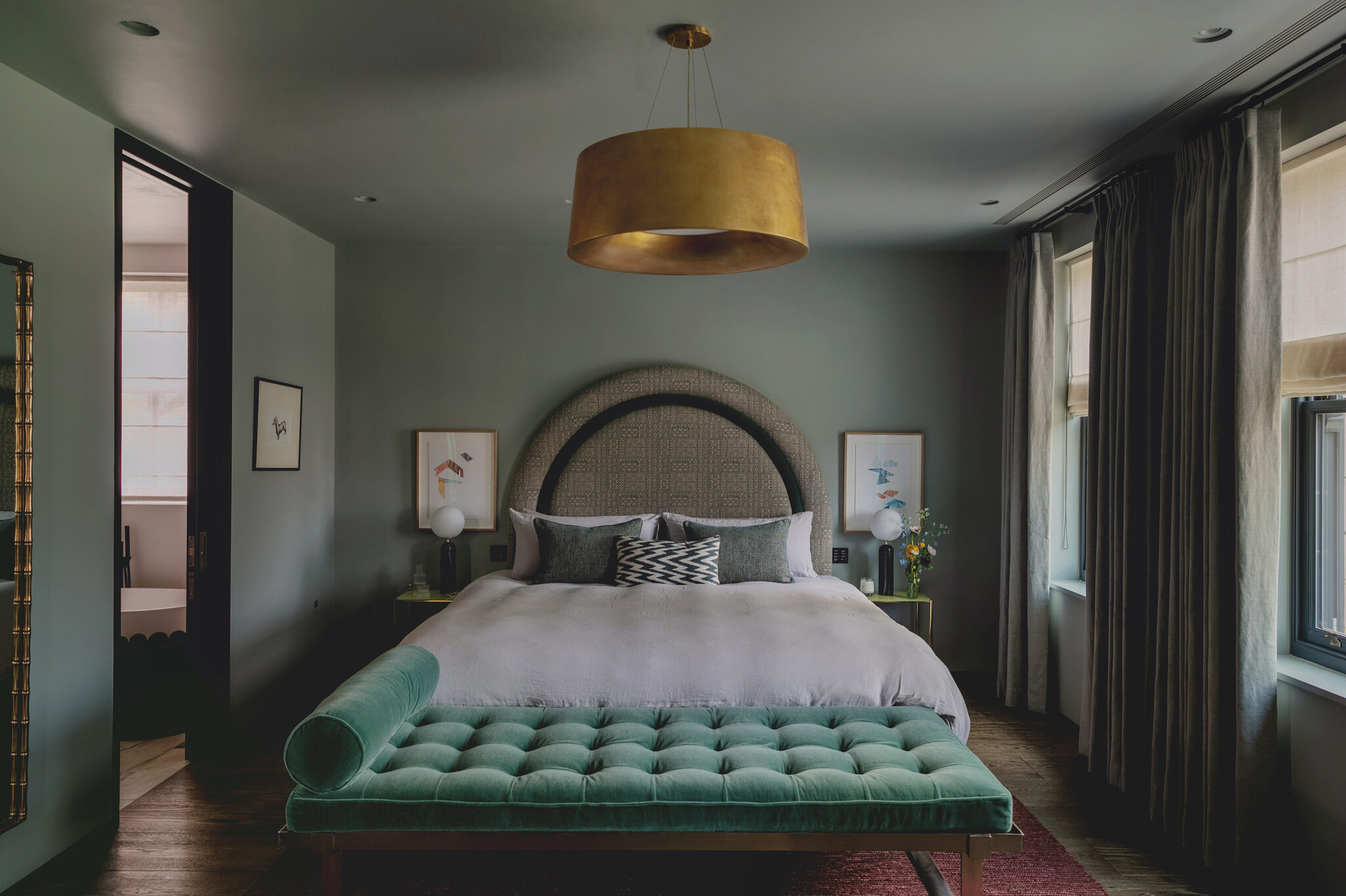 Notting Hill Chic with Tiffany Duggan - Chairish Blog