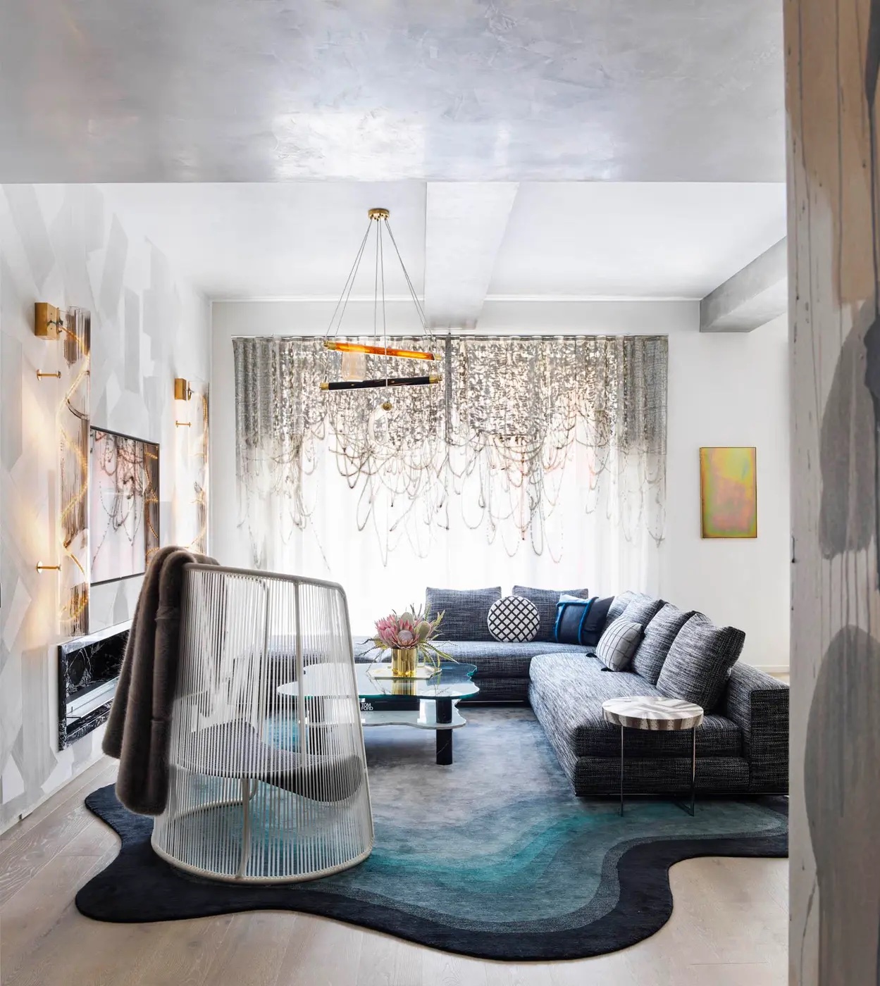 Irregular Shaped Rugs: How To Style