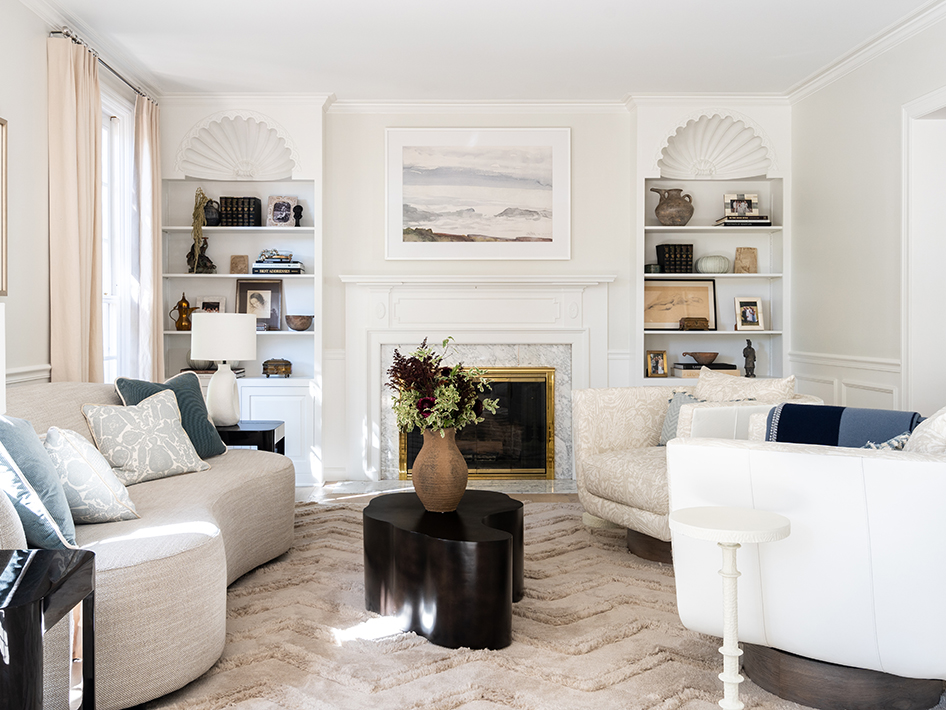 How Big Is A 5x7 Rug? Room Size Guide & Tips - Chairish Blog